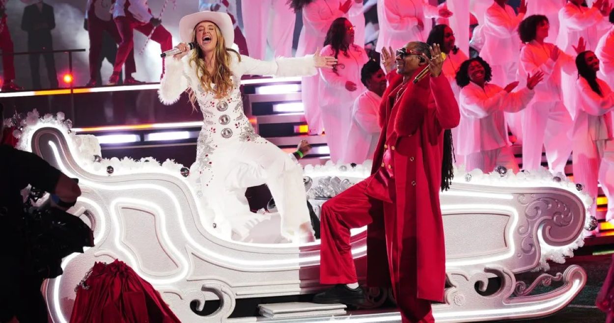 Snoop Dogg NFL Halftime Performance Fuels Bad Bunny Super Bowl Debate