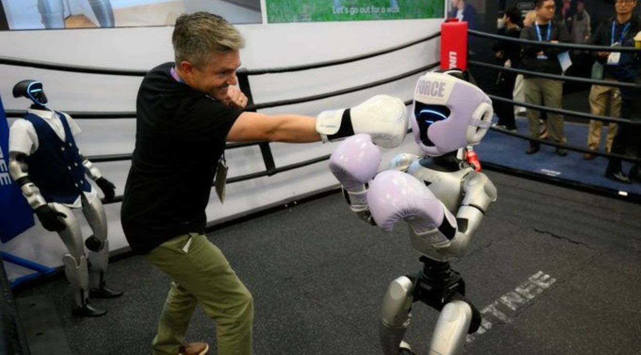 Humanoid Robots Steal the Spotlight With Live Combat at CES 2026